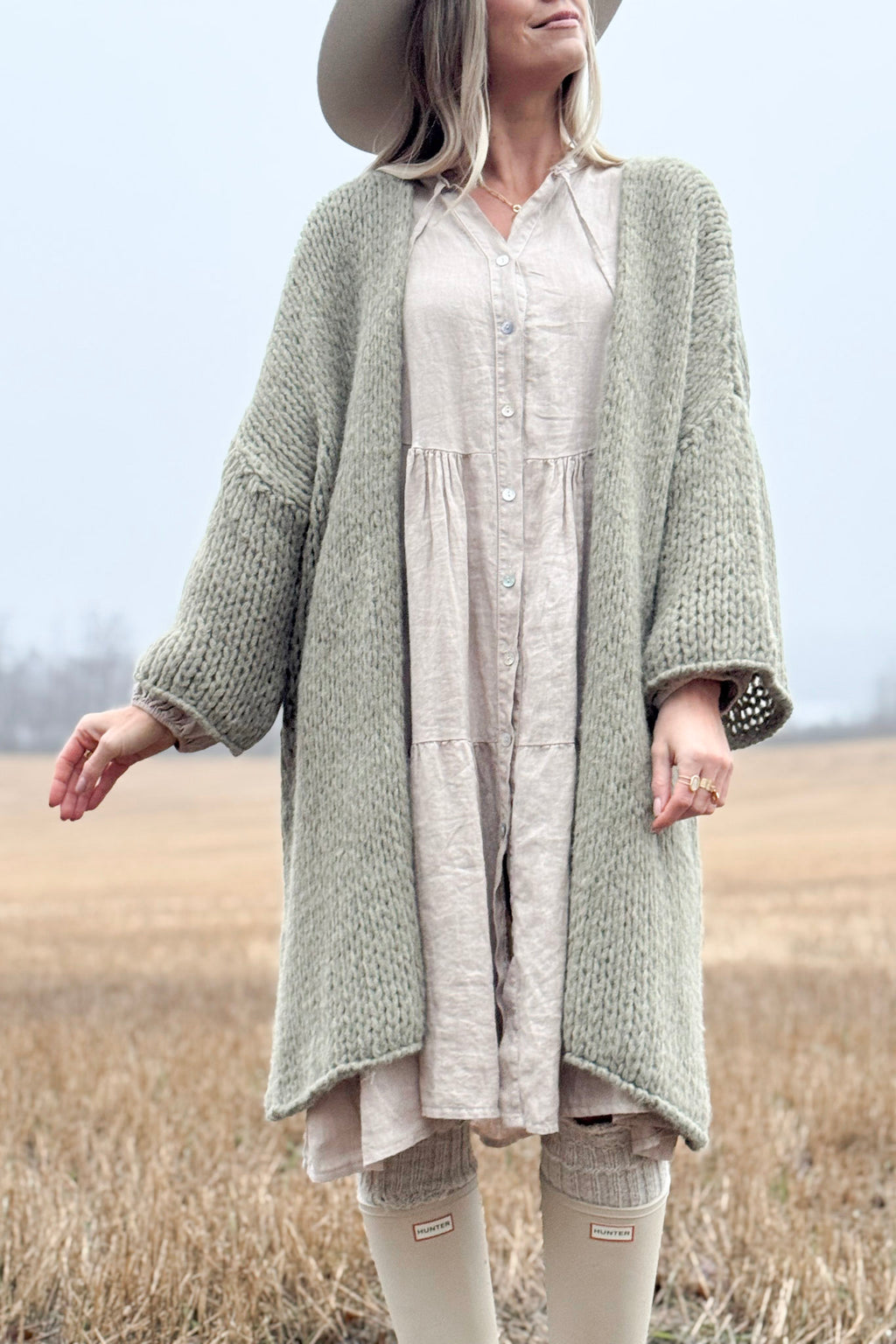 Soft Muse neuletakki, sage – BYPIAS