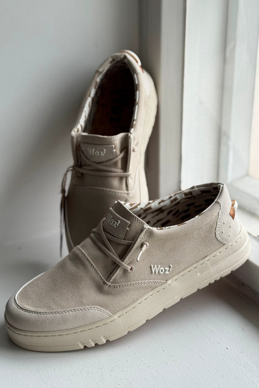 Eddy sneakers, canvas sand – BYPIAS