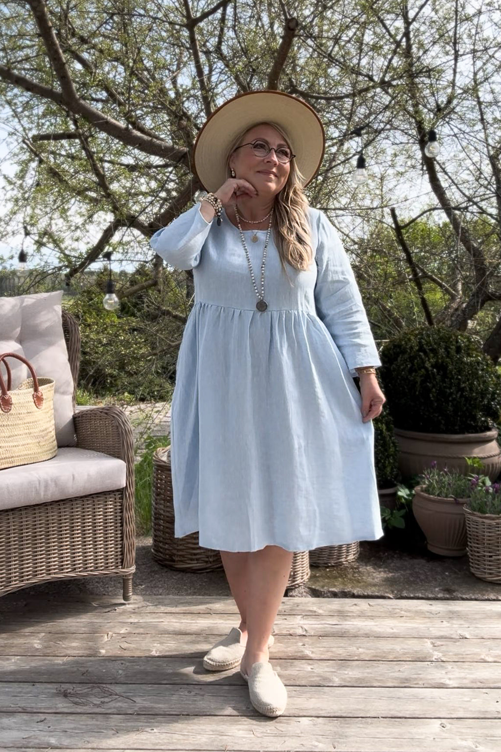 Emma pellavamekko, oxford blue – BYPIAS