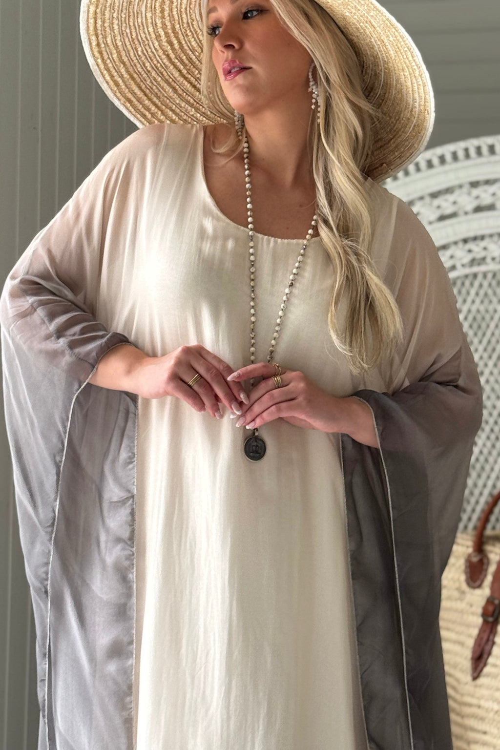 Golden Hour kaftaani, gradient silverpink – BYPIAS